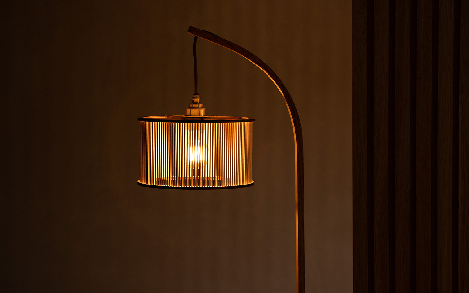 Artus Small - Stem Floor Light | Tom Raffield