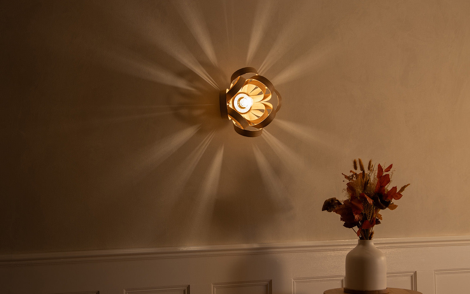 Skipper Wireless Wall Light – Tom Raffield