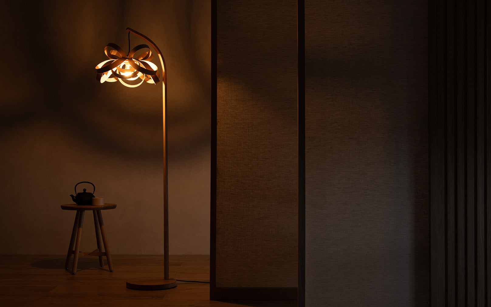 Skipper Small - Stem Floor Light | Tom Raffield